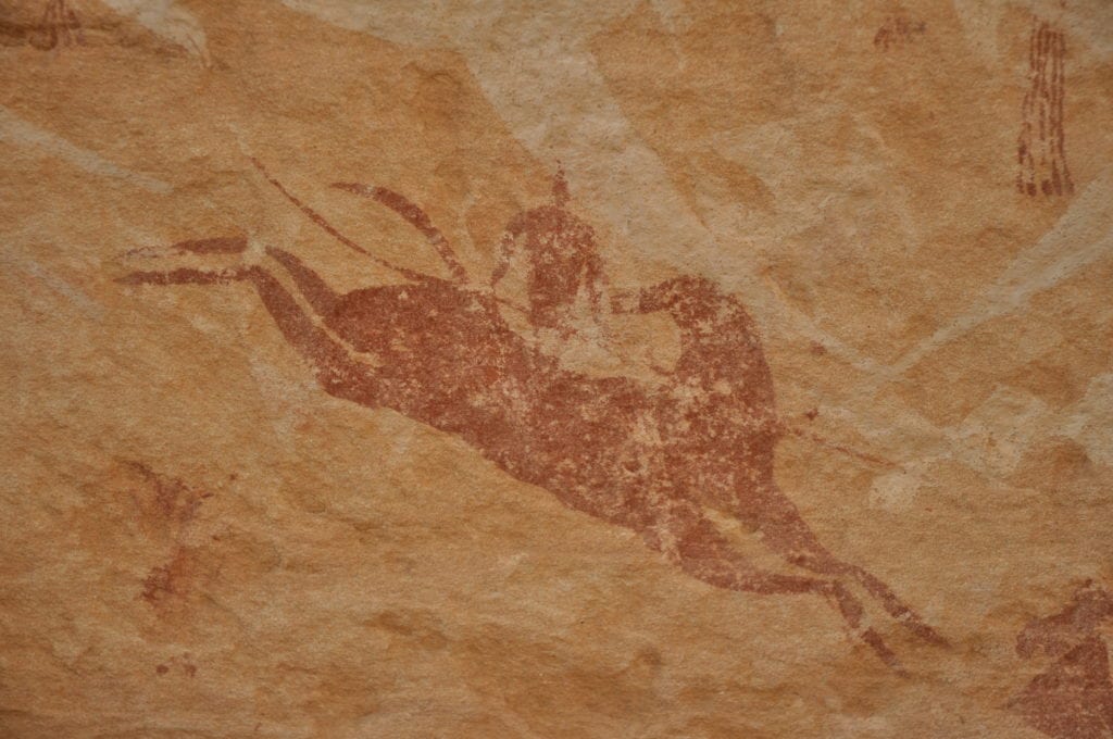 Ciad - Graffiti sulle pitture rupestri di Ennedi. Il ministro: «Una ...