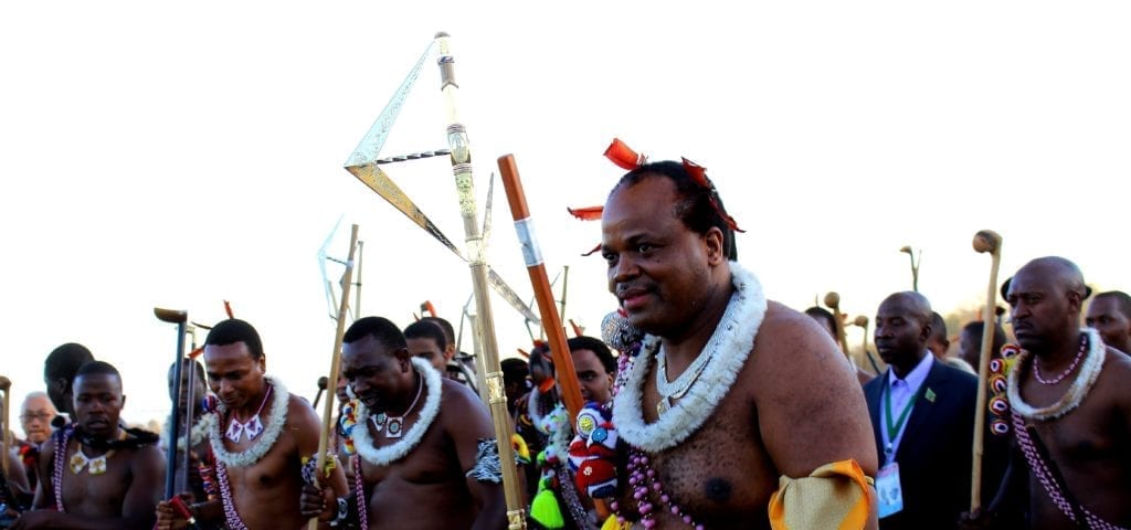 Swaziland, Maswati III ha una nuova moglie. La quattordicesima ...