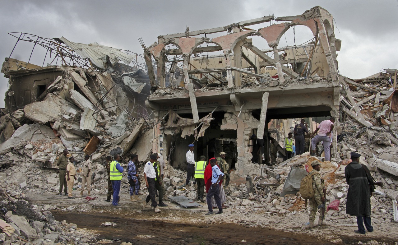 Somalia – Attentato a Mogadiscio: sale a 300 il numero delle vittime ...