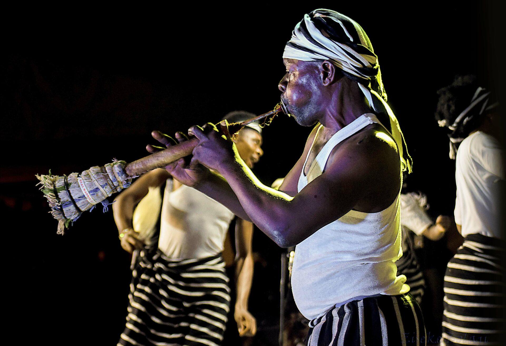 Strumenti e ritmi dall’Africa occidentale – Rivista Africa